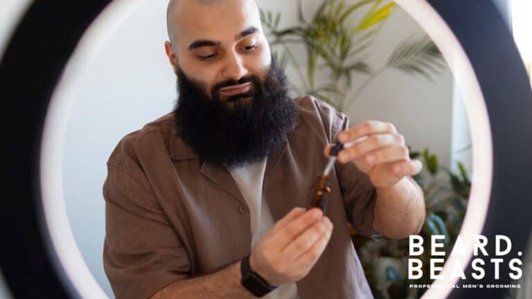 10 Expert Tips for Managing a Curly Beard
